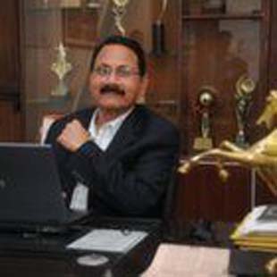 Ashok Dubey CareerGuide Profile - Ask your Career Questions and Get ...